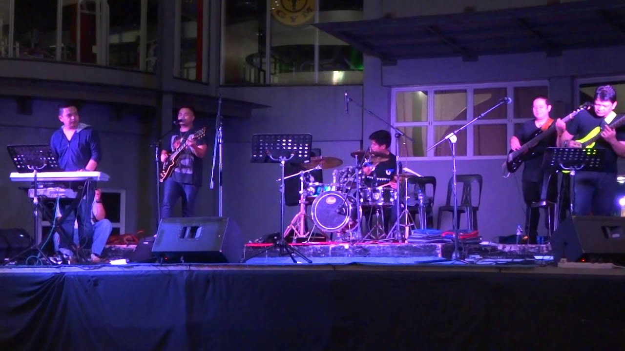 Time will Reveal by Julius of Maki Ricafort's Band at Centris Walk ...