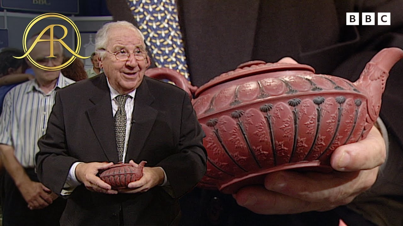 'Very Unusual' 230-Year-Old Wedgwood Teapot | BBC Antiques Roadshow UK ...