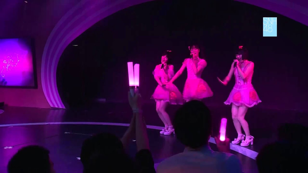 [HD DVD] SNH48 Team SII stage K4 - M06 初恋小盗 Hatsukoi Dorobou - YouTube
