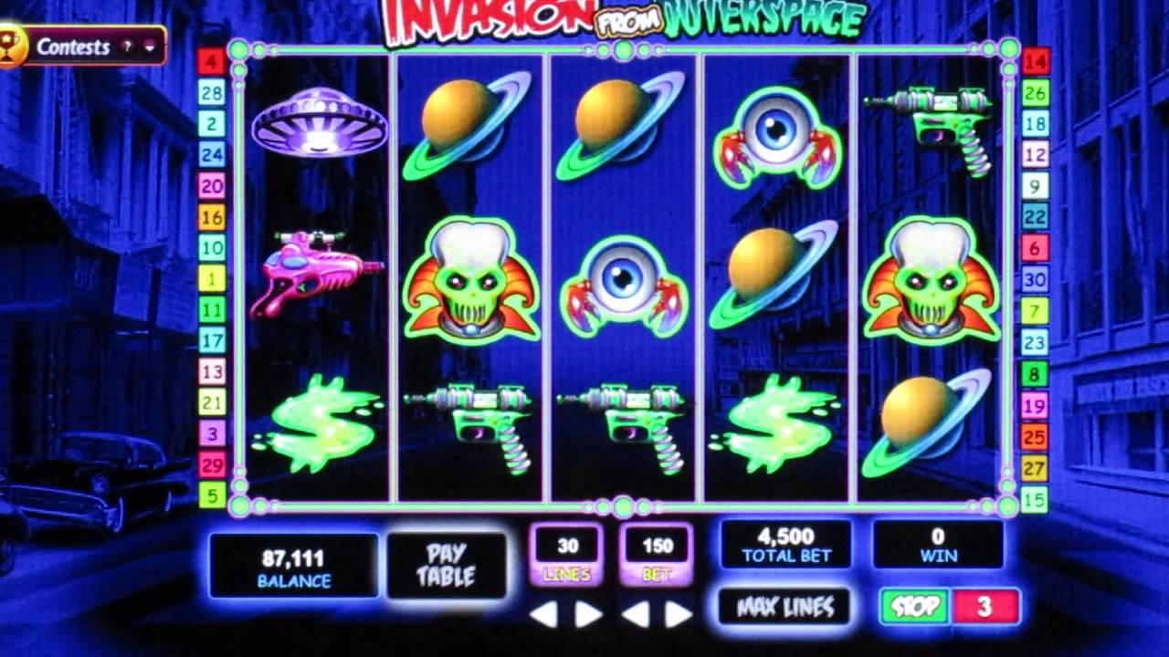 Invasion From OuterSpace Slot Machine - YouTube
