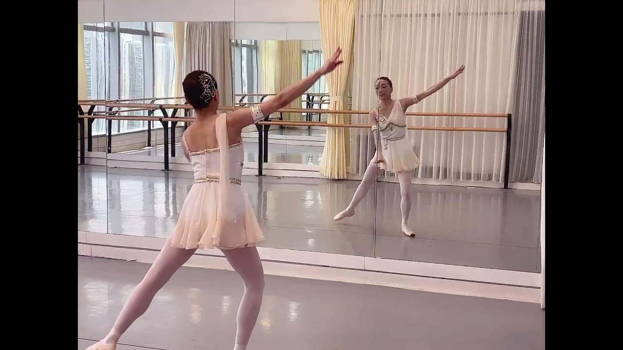 Talisman Variation Adult Ballet Maggie Poon Age 40+ - YouTube