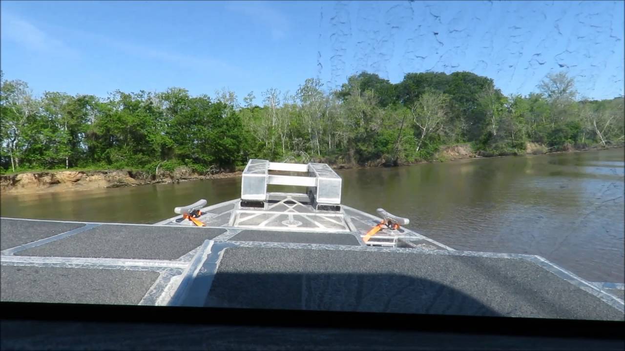 Test run on Metal Shark Defiant-class patrol vessel - YouTube
