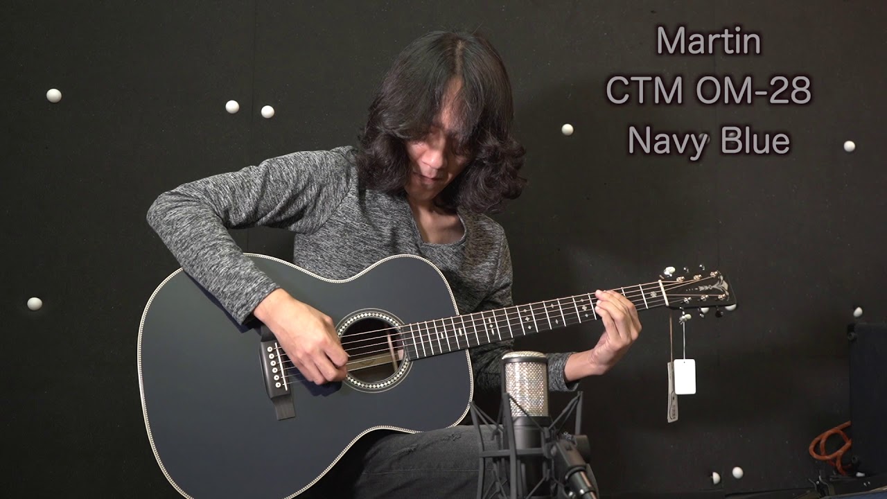 Martin Custom OM-28 Navy Blue #2329830 - YouTube