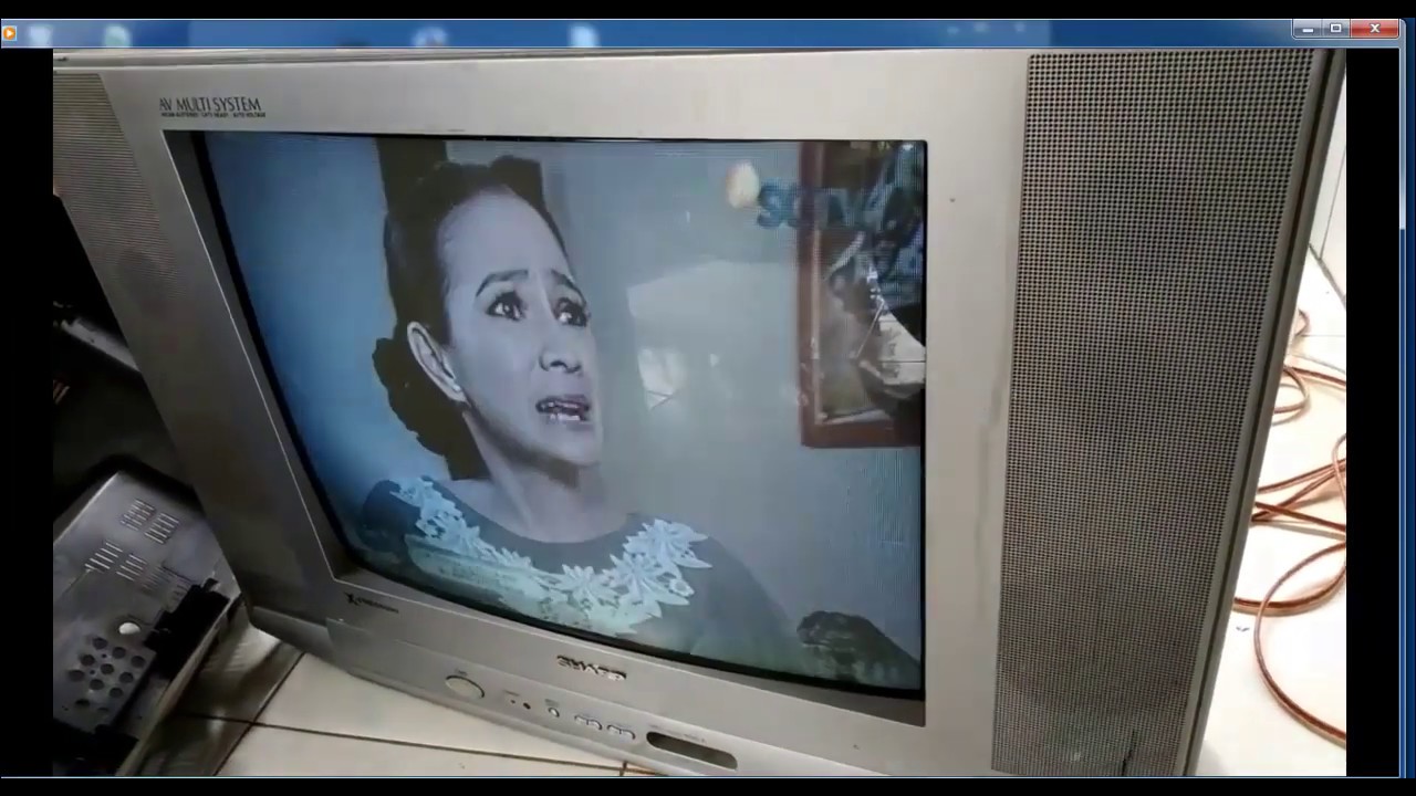 SERVIS TV SHARP XPRESSION GAMBAR ROLLING - YouTube