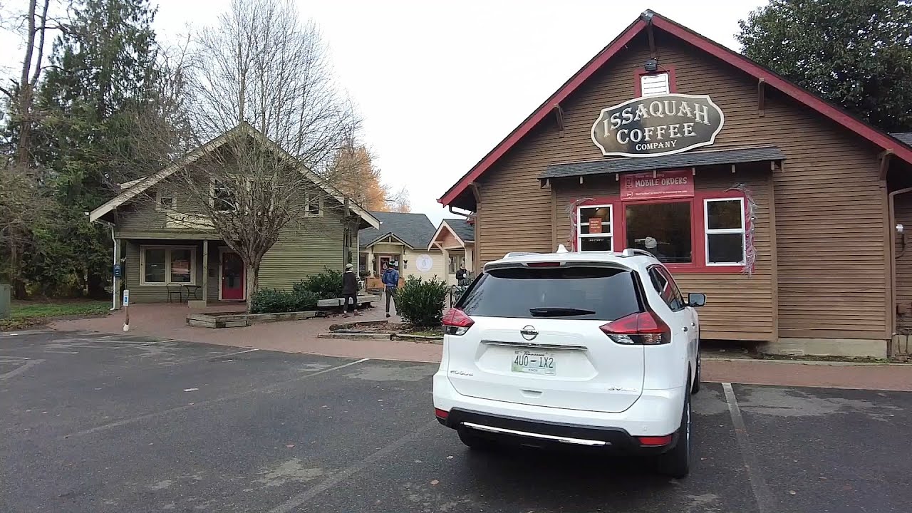 Walking around Gilman Village - YouTube