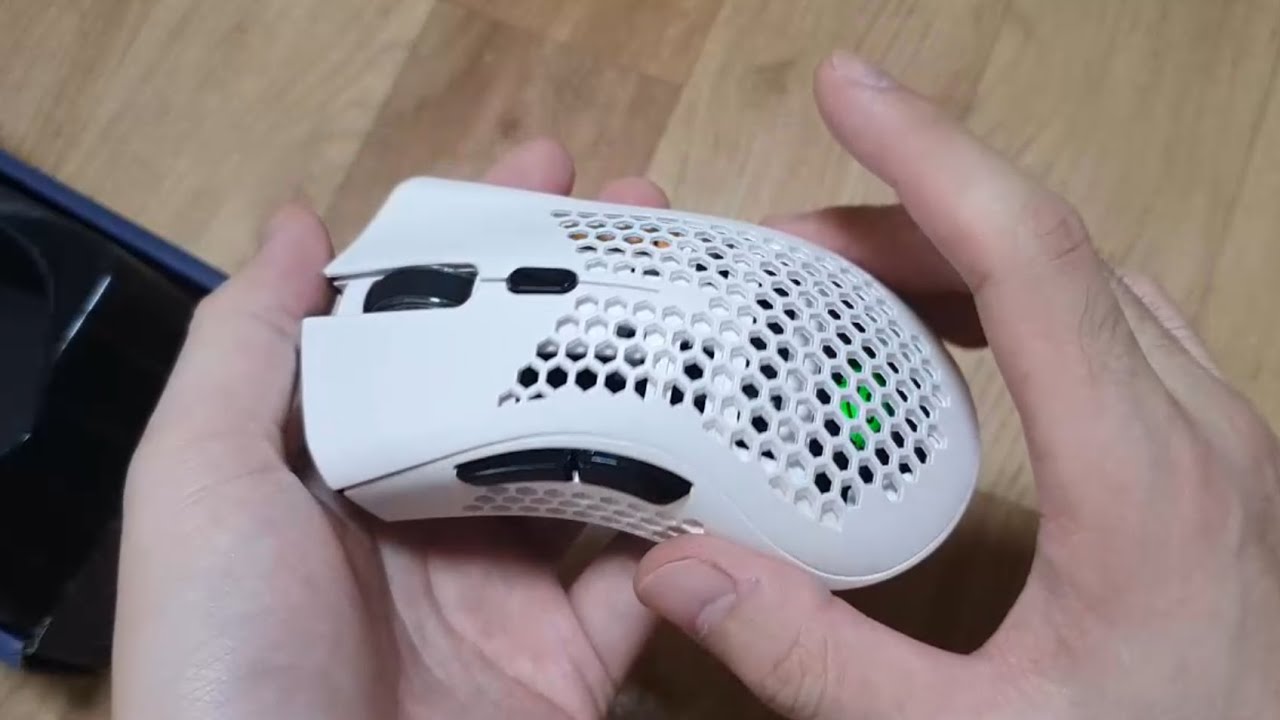 BM600 Rechargeable Gaming Mouse USB 2.4G Wireless RGB Light - YouTube