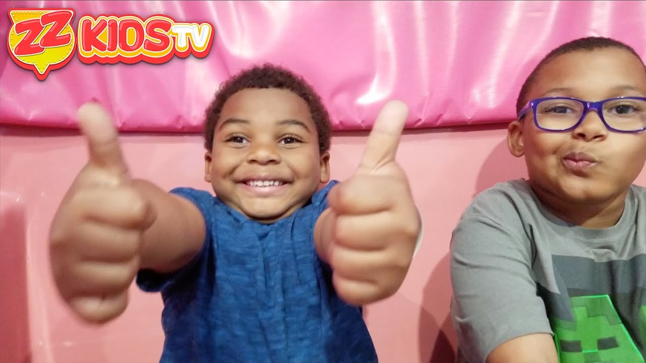 Santa Monica California Family Vacation ZZ Kids TV - YouTube