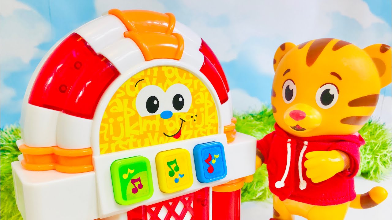 Daniel Tiger’s Neighbourhood Doll JUKEBOX MUSICAL TOY Game Learning For ...