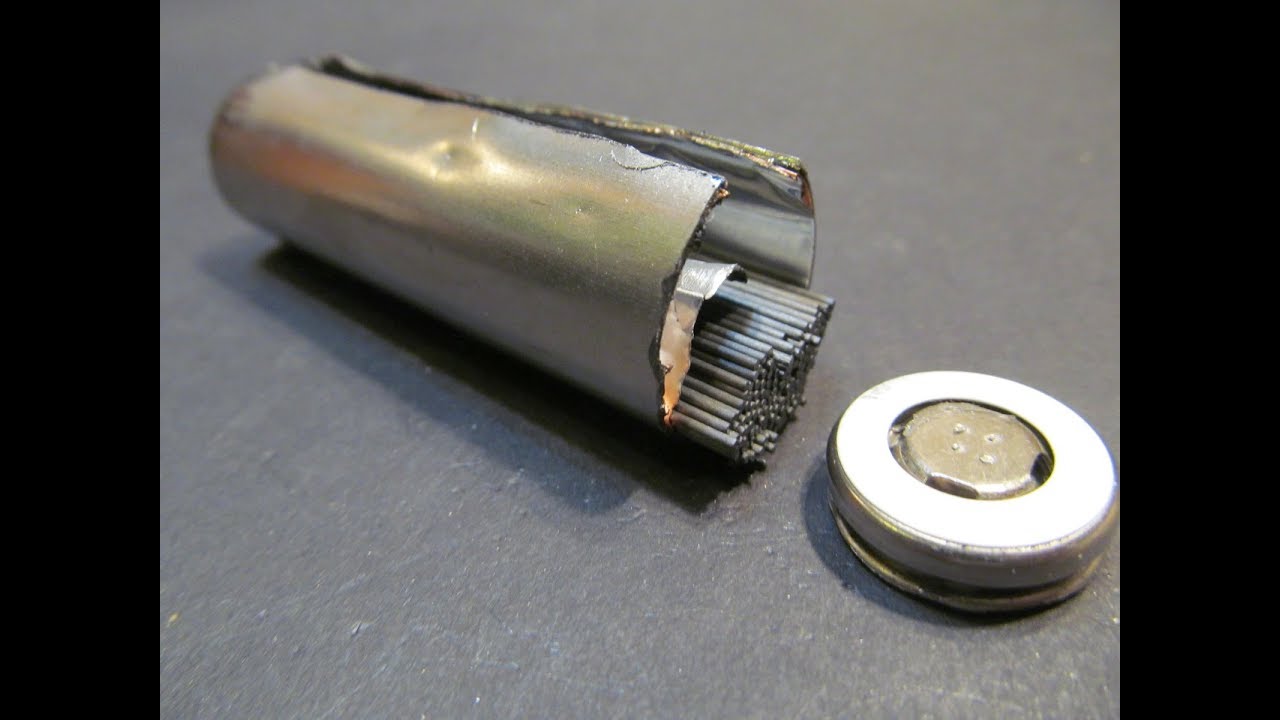 Review and teardown: Solid State Graphene battery - YouTube