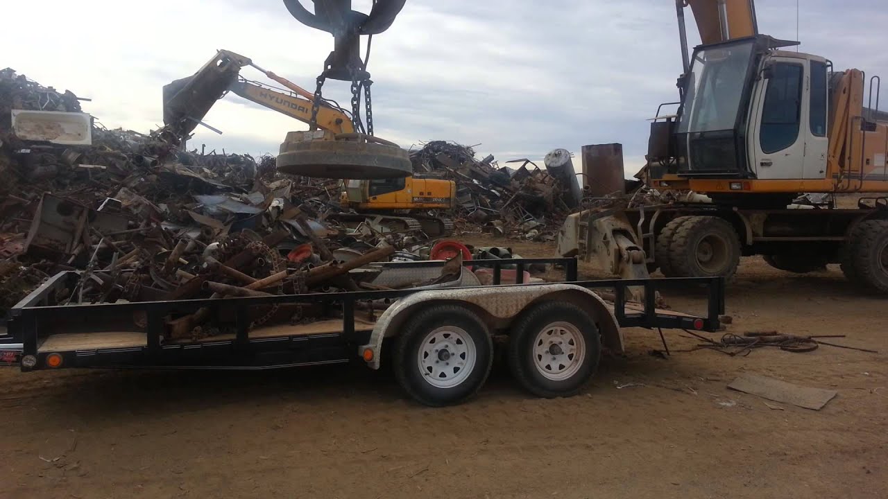 Giant electromagnet - YouTube