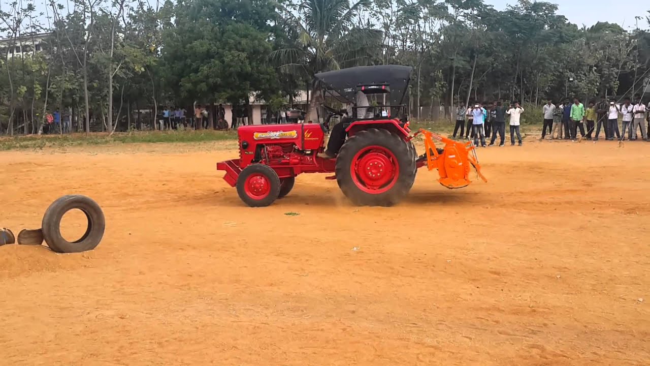 Tractor drifting - YouTube