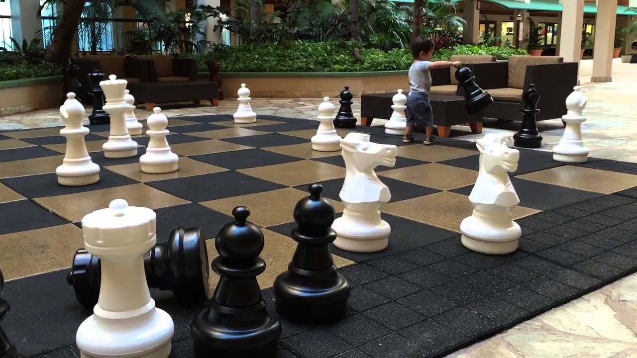 Chess play @ Hawaii - YouTube