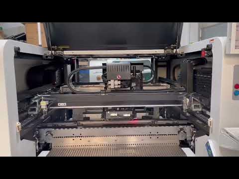 Hanwha Techwin DECAN F2 High-speed Flexible Pick and Place Machine - YouTube
