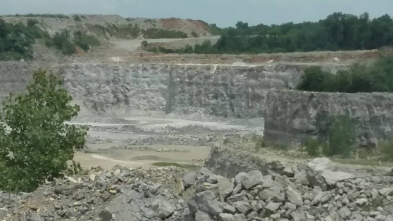 Quarry blasting - YouTube