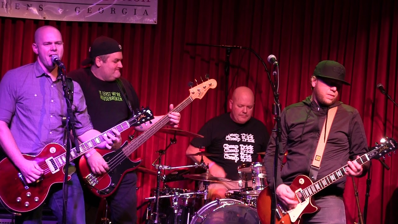 Monday's Alibi @ The Foundry - YouTube