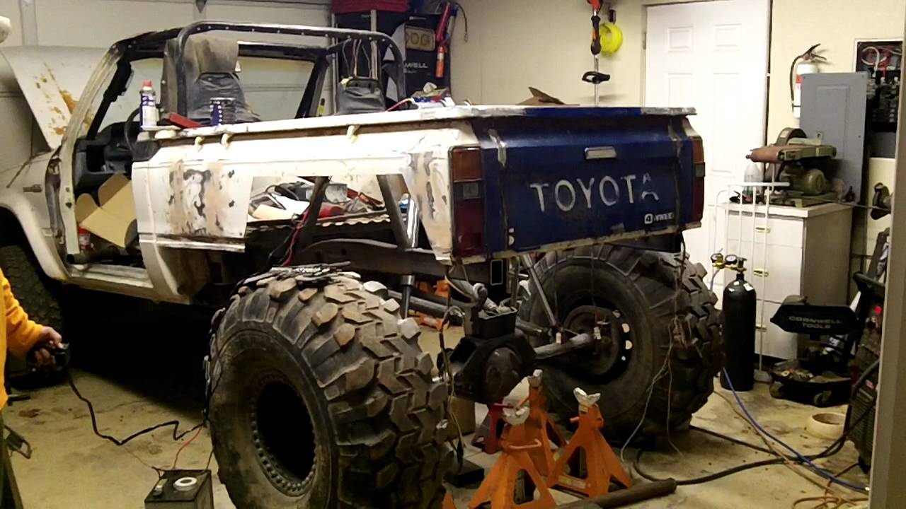 Testing suspension winch on crawler - YouTube