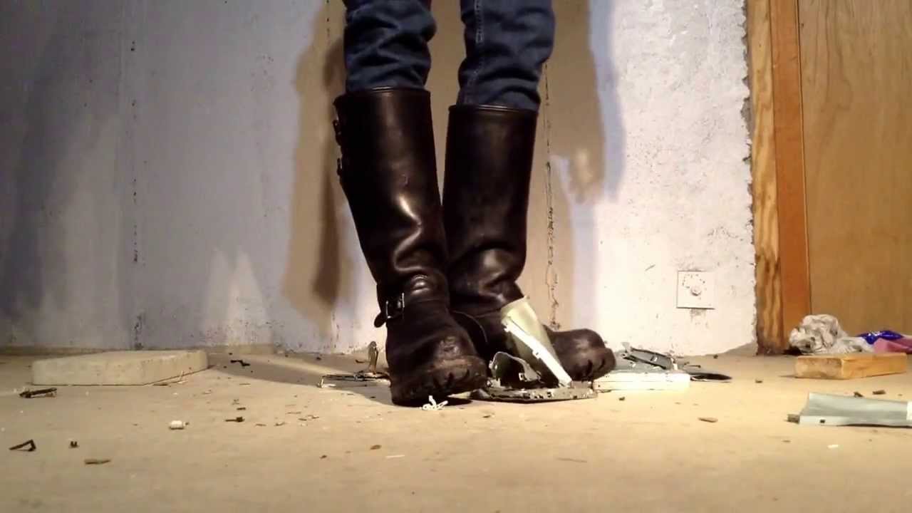 Wesco Boss Boots stomp 4 floppy drives - YouTube