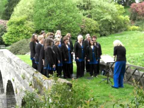 Big Spender by the Jane Lilley Singers - YouTube