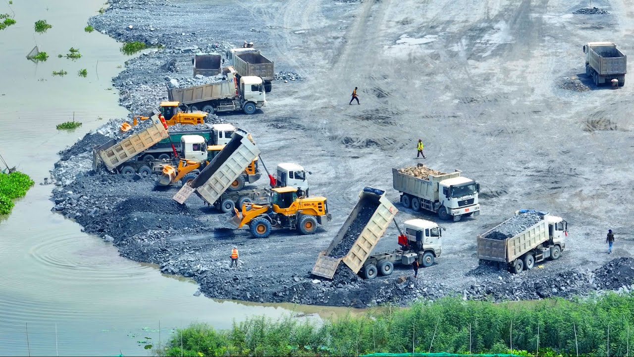 EP 237 / Good Action !! Wheel Loader Moving Rock Pushing Dirt Roller ...