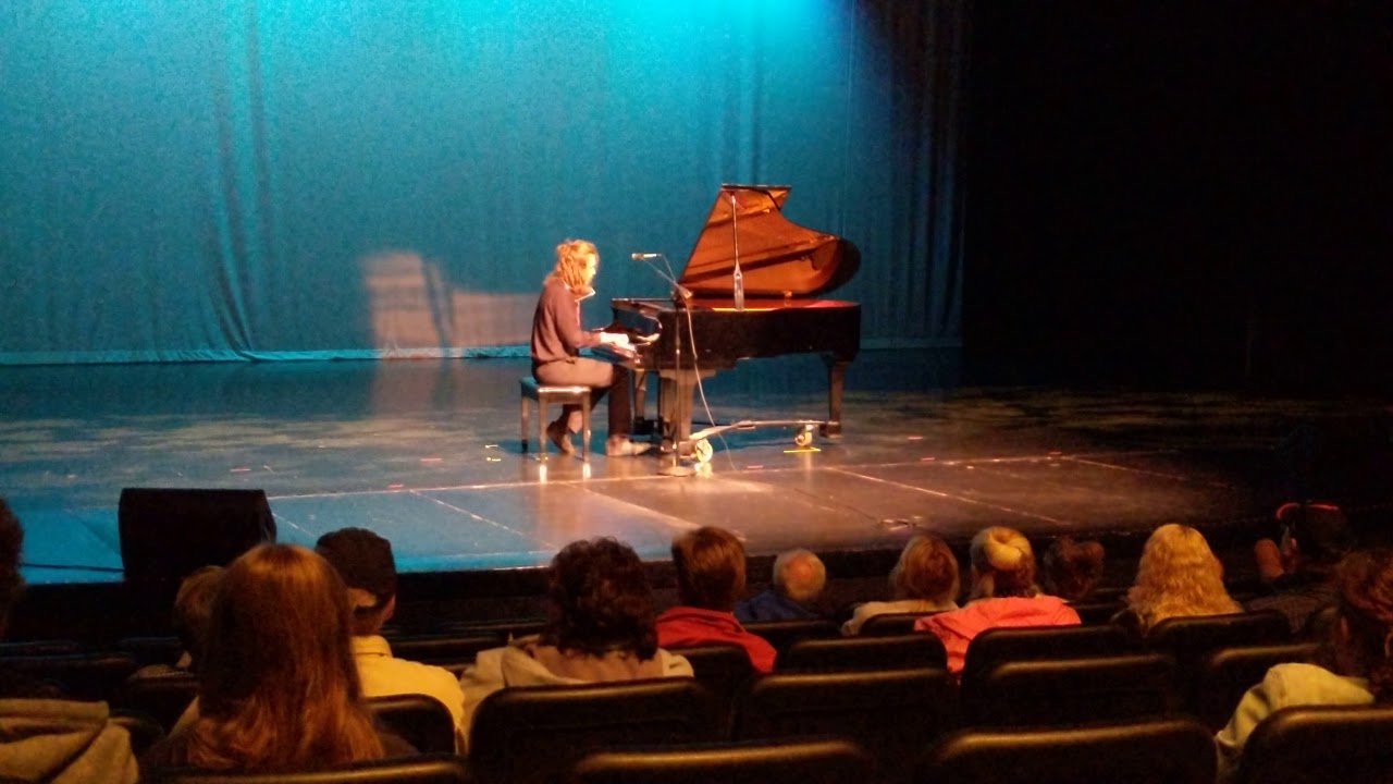 Piano Man Talent Show - YouTube