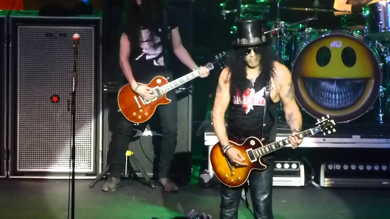 Slash & Myles Kennedy, "Rocket Queen -Solo pt.1", Hard Rock, Van, Aug ...