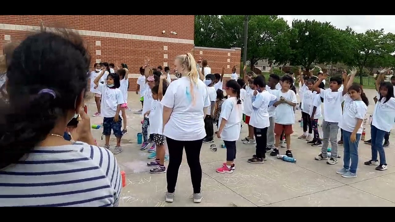 Color run at Valley ranch elementary school 2022(3) - YouTube