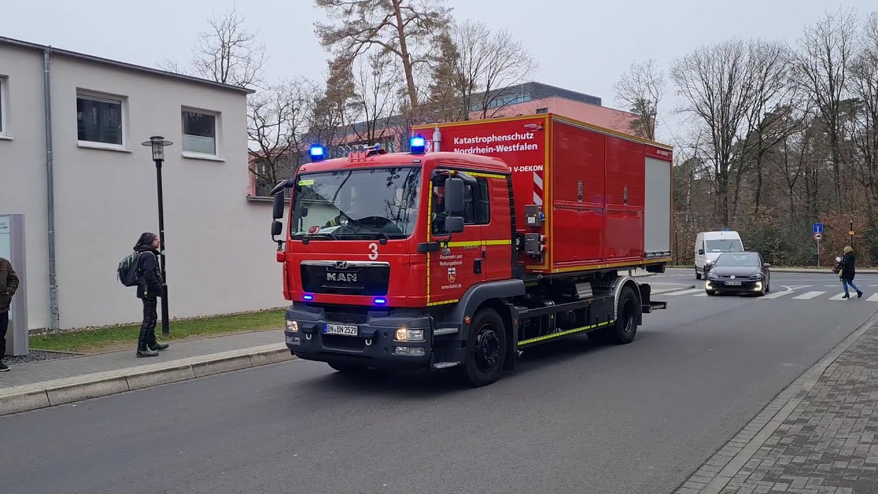 WLF 1 AB-Gefahrgut + WLF 2 AB-V-Dekon BF Bonn FW 3 - YouTube