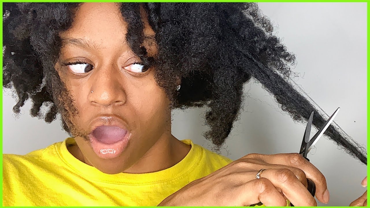 How-to trim your ends at home| Natural hair| Beginner Friendly - YouTube