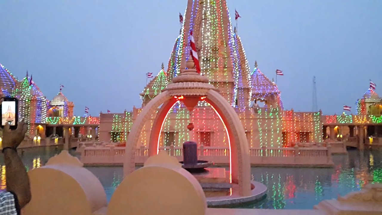 Nilkanth Dham Poicha - YouTube