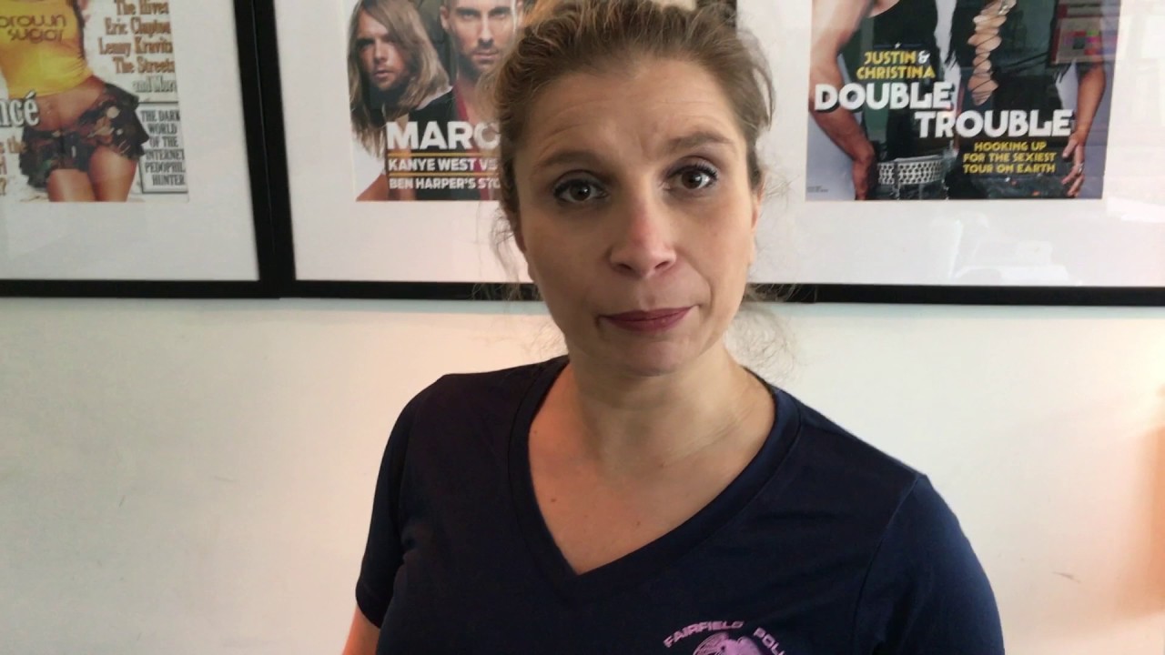 60 Seconds Behind The Scenes: Police Officer Anna Zap gives out tickets ...