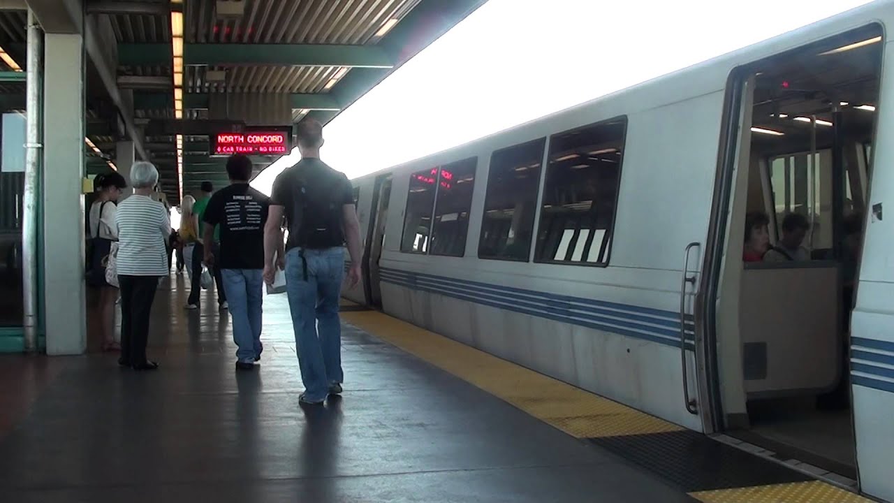 North Concord Train Arriving at West Oakland BART (HD) - YouTube