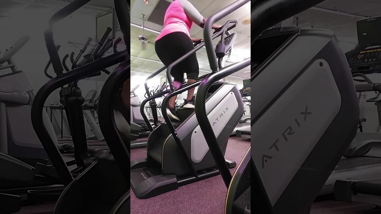 Stair master on speed 20 the max - YouTube