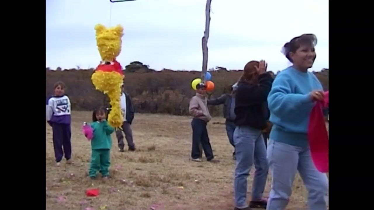 Pearls B-Day pinatas - YouTube