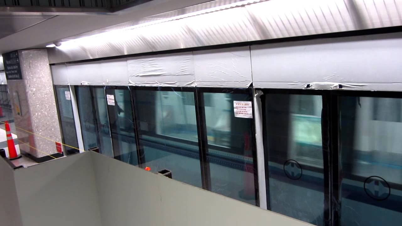 Exclusive! -- SBS Transit C951 [9004] passing Bayfront (Test Train/Off ...