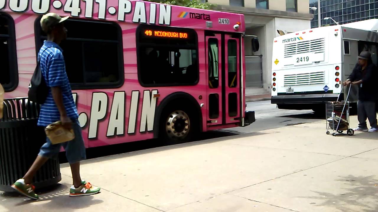 Marta buses :2005 D40lf #2410 & 2007 C40lf #2419 - YouTube