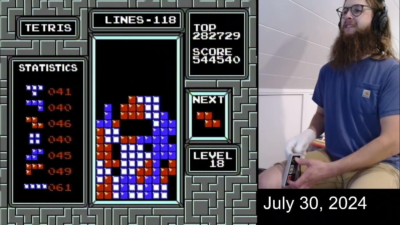 NES Tetris | My first 900k | Rolling - YouTube