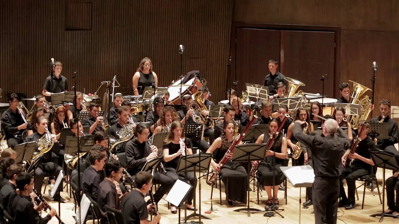 Darius Milhaud: Suite Francaise - YouTube