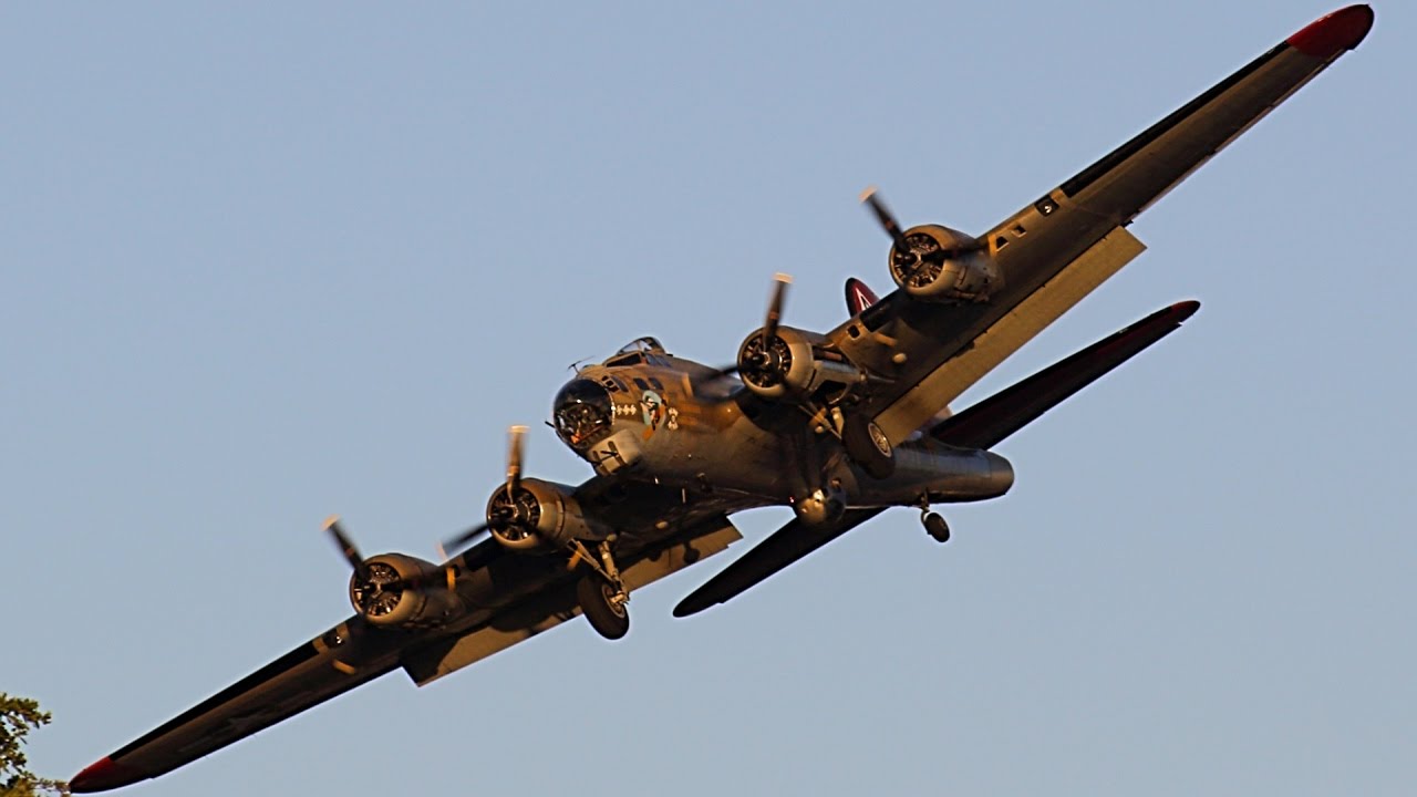 {TrueSound}™ Nine O Nine B-17 INSANE Approach / Landing at Pompano ...