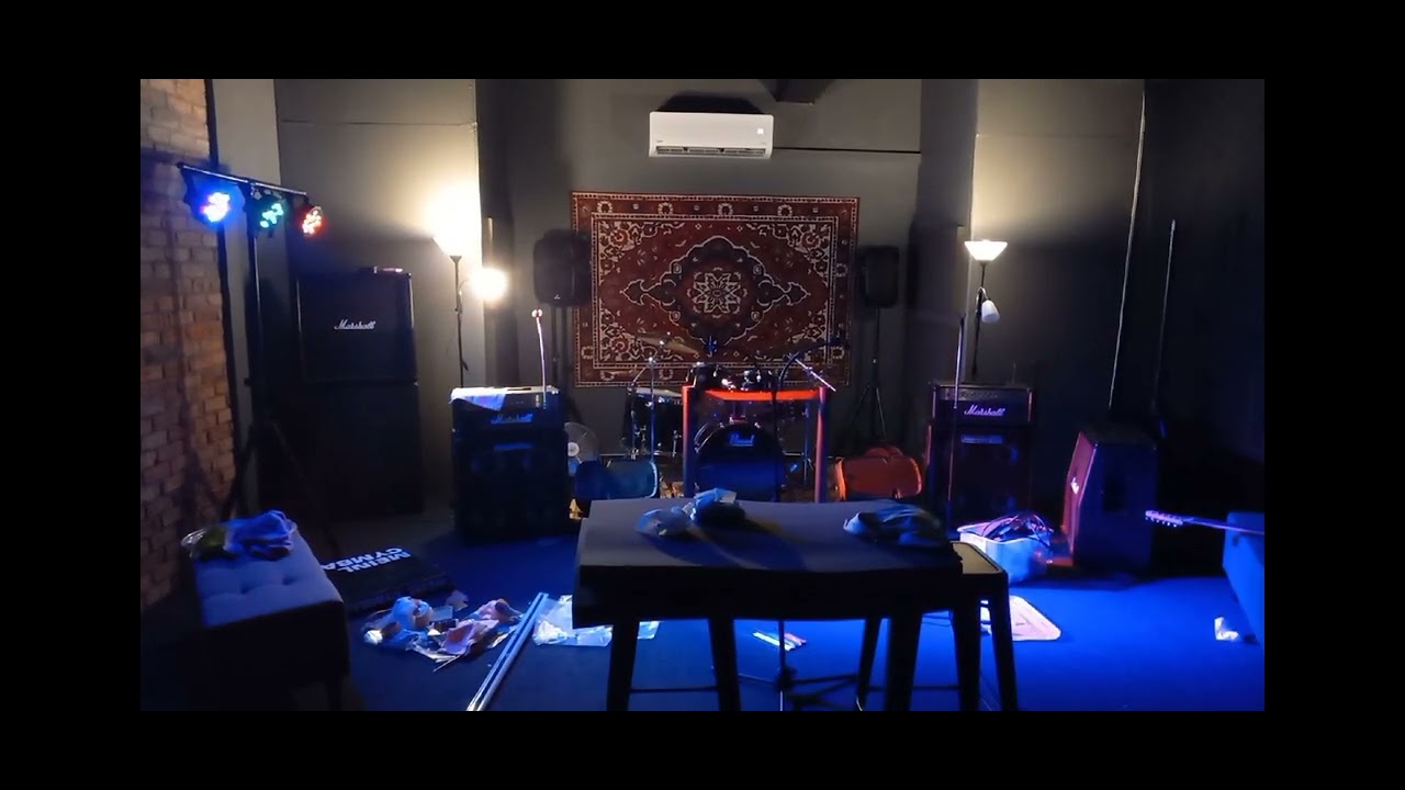 JAMMING STUDIO...deepspeed rehearsal studio - YouTube