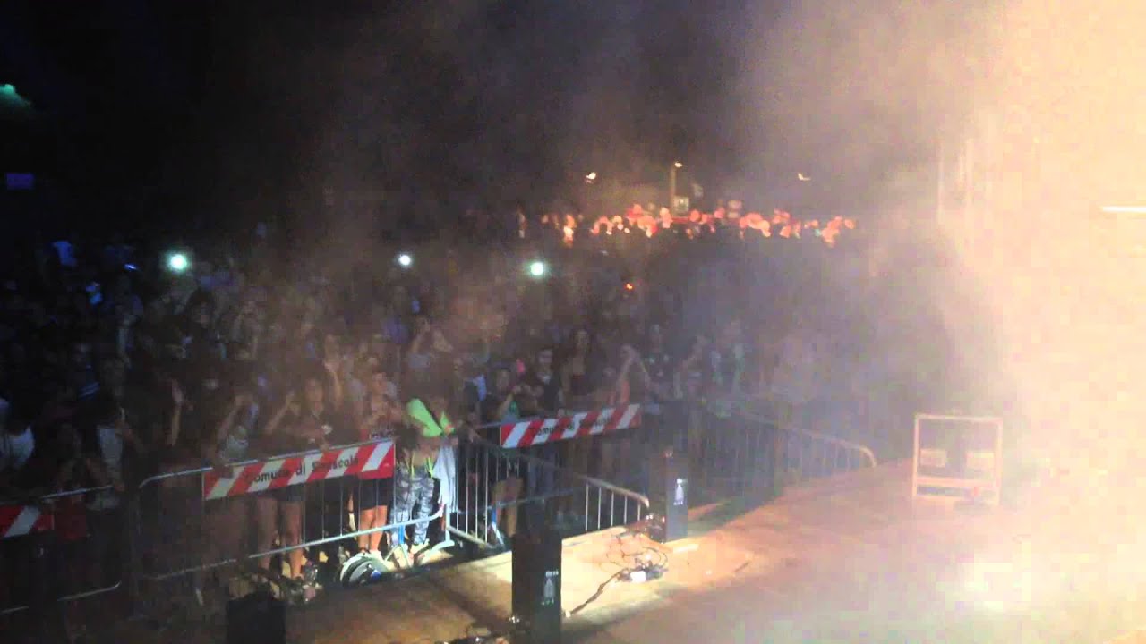 Partyraiser in Sardinia August 2014 - YouTube