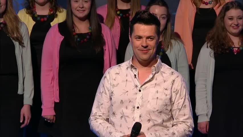 Steffan Rhys a Côr y Wiber - Torri'n Rhydd - YouTube