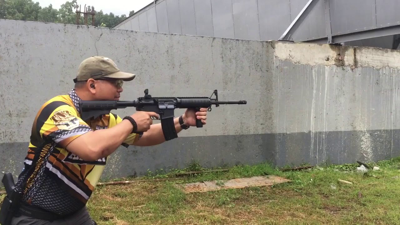 TNT Firearm Test. EMTAN KARMIEL LTD model MZ-4 cal 5.56 full auto - YouTube