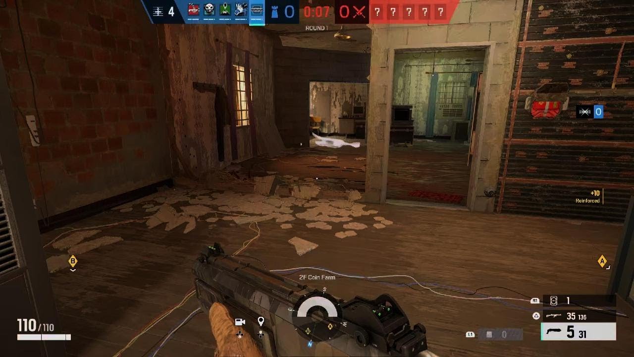 Tom Clancy's Rainbow Six Siege - Glitched out bird flying through a ...