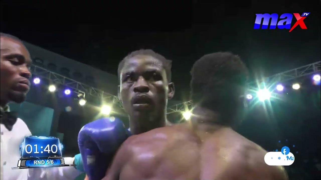 Moses Kweku Vs Benjamin Bulley | Fight Night 5 | Bukom Boxing Arena - YouTube