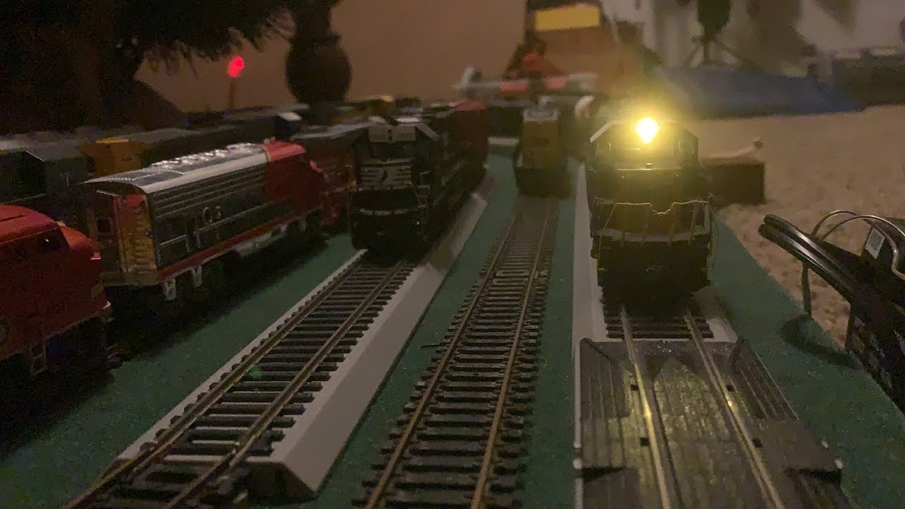 My HO Scale “Christmas” Layout - YouTube