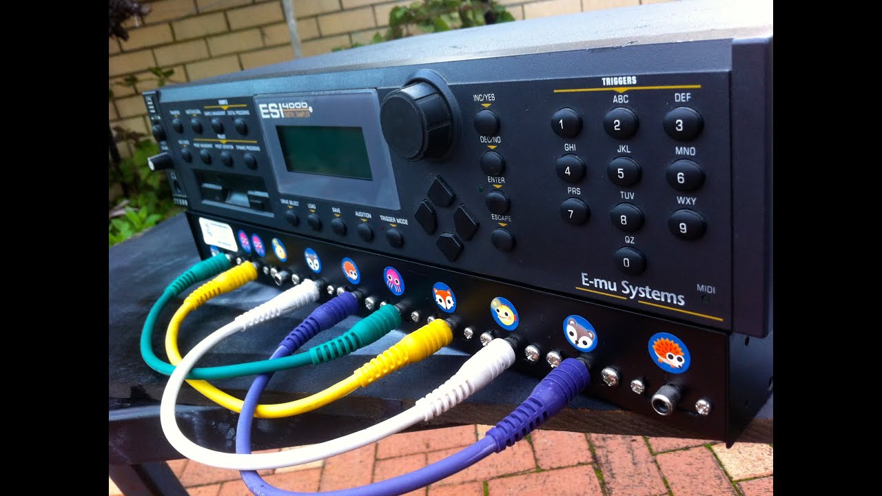 EMU ESI 4000 Sampler - YouTube