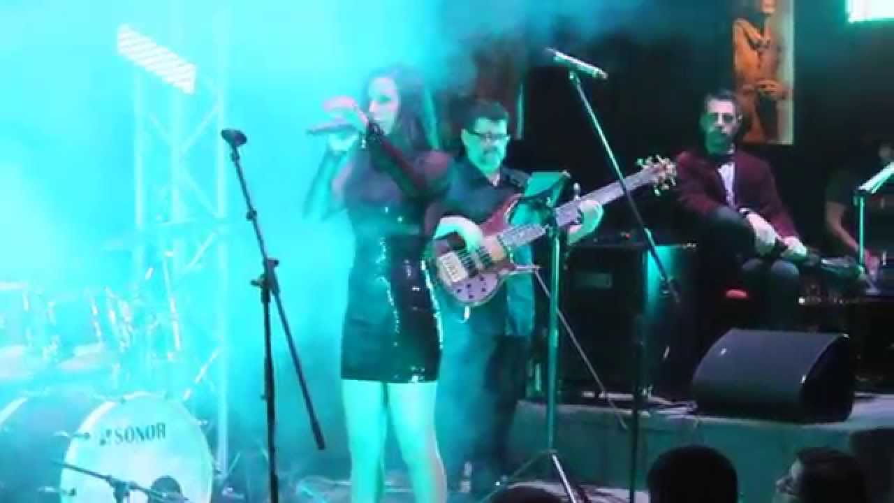 Ana María Roldán (Plancha Live) - Con mi cara tan lavada - YouTube