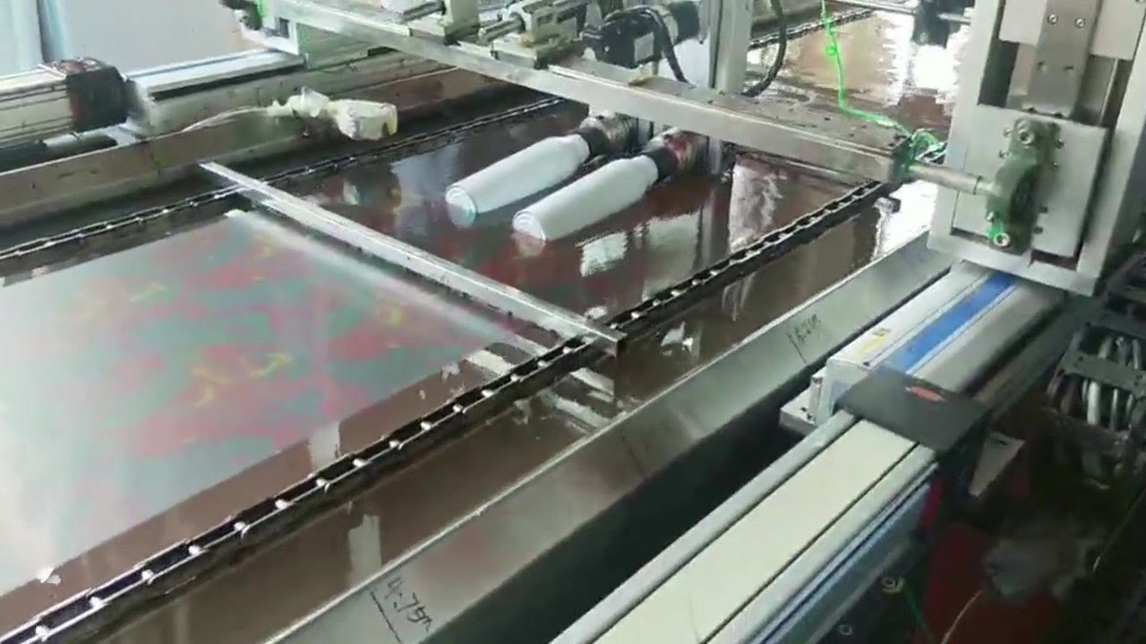 Comercial Flowing Fillm with dipping arm - YouTube