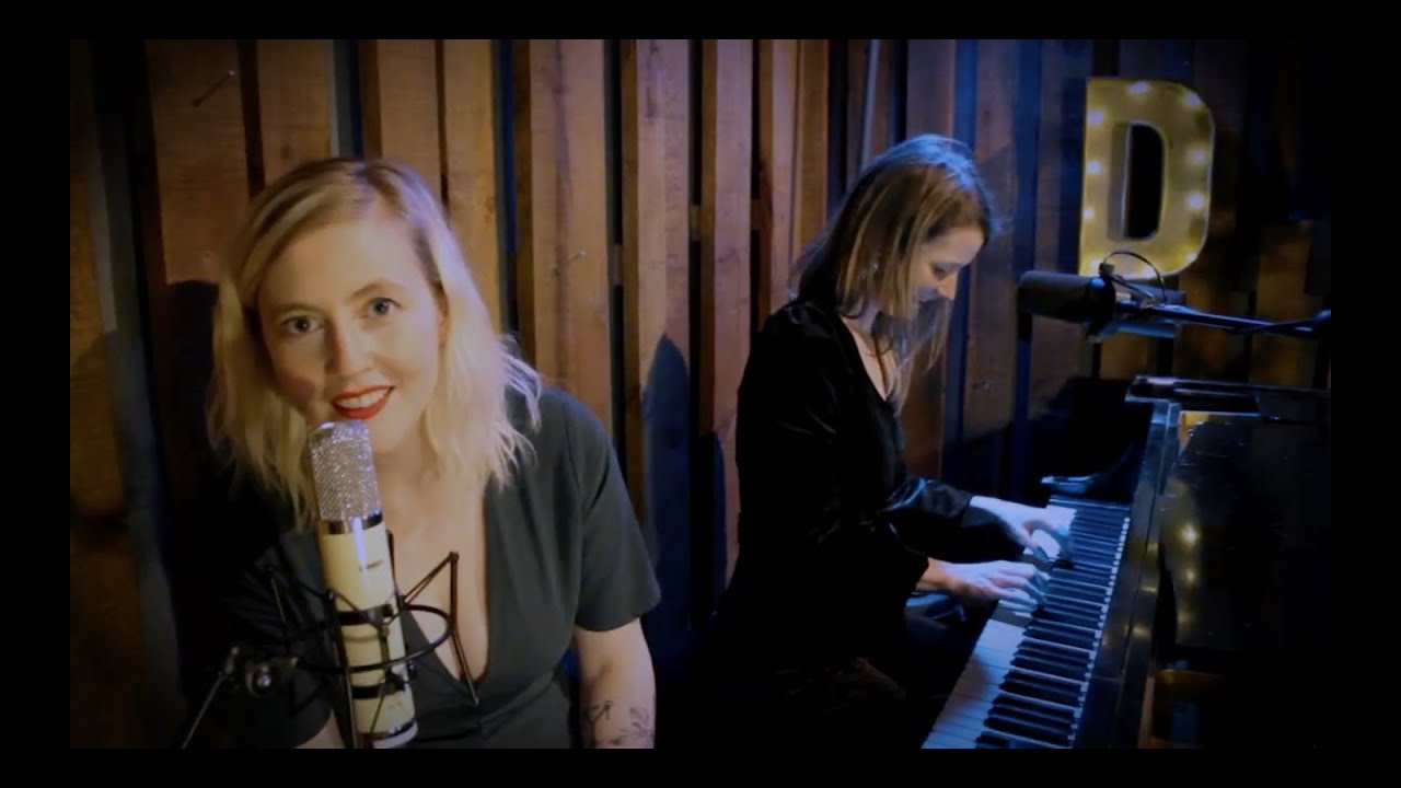 Dala - The Christmas Waltz - YouTube