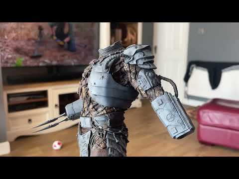 Painting 3d printed Predator. Space armour and completion - YouTube